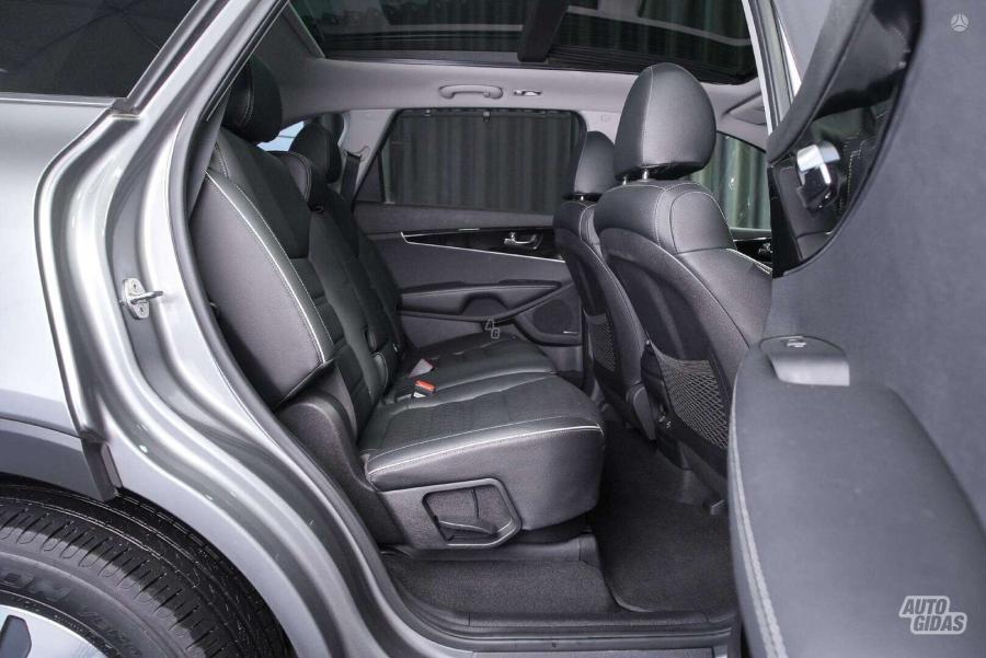 Kia Sorento 2018 Marijampole, ar dzinēja tilpumu 2.20 L un nobraukumu 129 tūkst. km par 21250 €, foto 36 vietnē AUTOMOTO.COM.LV