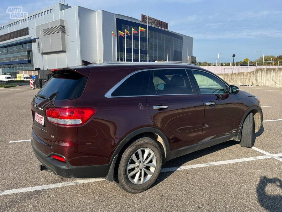 Kia Sorento 2018 in Vilnius, with an engine capacity of 2.40 L and mileage of 216 thousand km for 12900 €, photo 8 on AUTOMOTO.COM.LV