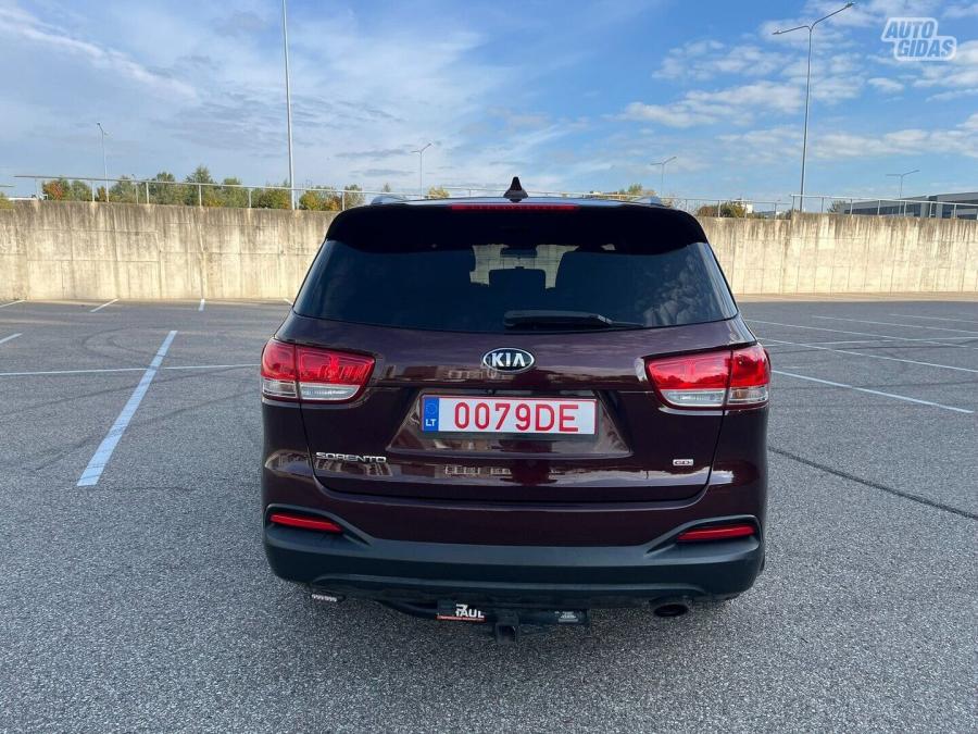 Kia Sorento 2018 in Vilnius, with an engine capacity of 2.40 L and mileage of 216 thousand km for 12900 €, photo 11 on AUTOMOTO.COM.LV