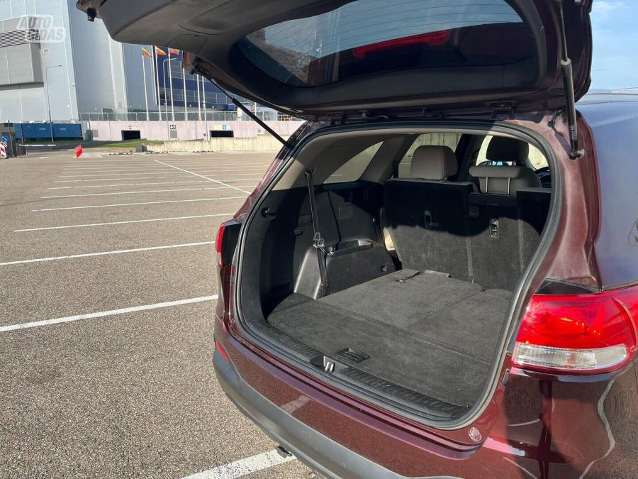 Kia Sorento 2018 in Vilnius, with an engine capacity of 2.40 L and mileage of 216 thousand km for 12900 €, photo 13 on AUTOMOTO.COM.LV
