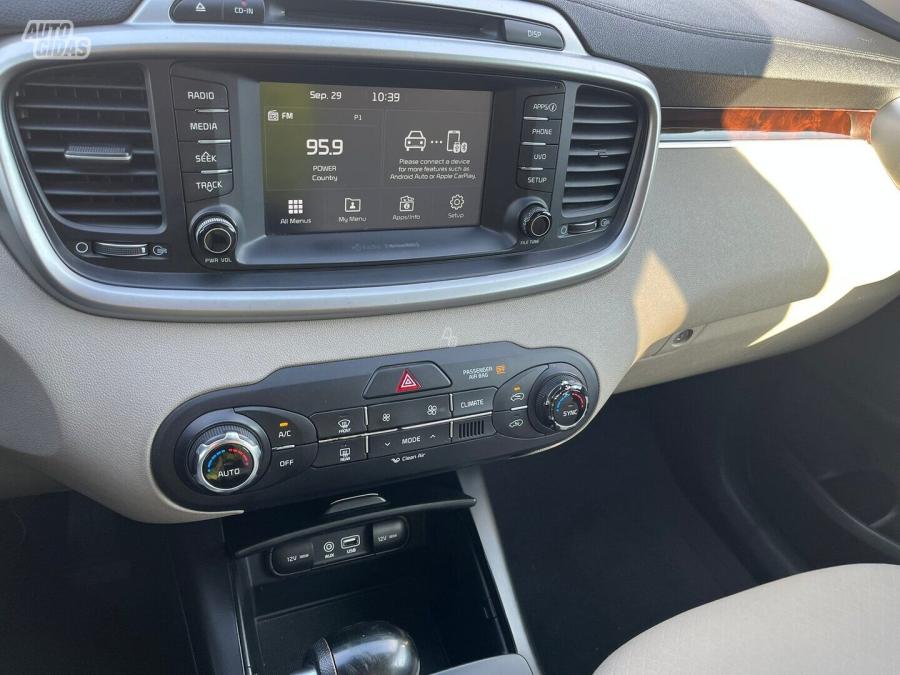 Kia Sorento 2018 in Vilnius, with an engine capacity of 2.40 L and mileage of 216 thousand km for 12900 €, photo 20 on AUTOMOTO.COM.LV