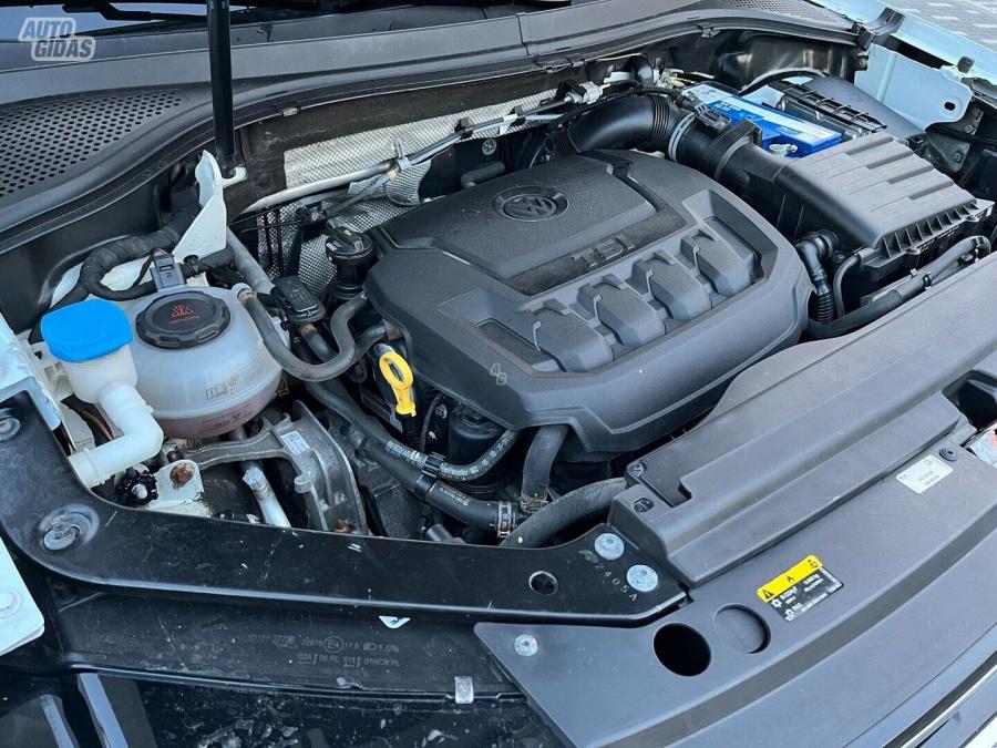 Kia Sorento 2018 in Vilnius, with an engine capacity of 2.40 L and mileage of 216 thousand km for 12900 €, photo 22 on AUTOMOTO.COM.LV