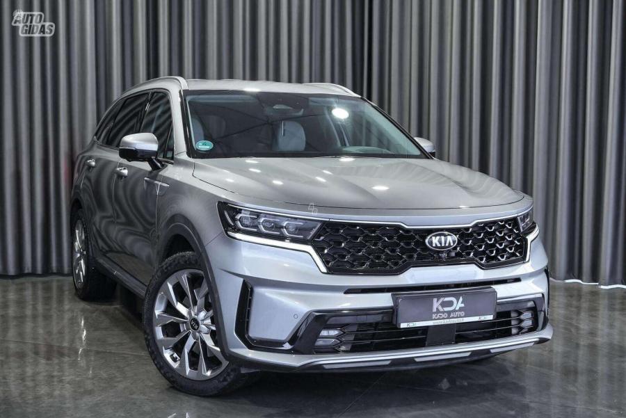Kia Sorento 2021 in Marijampole, with an engine capacity of 2.20 L and mileage of 92 thousand km for 30950 €, photo 3 on AUTOMOTO.COM.LV