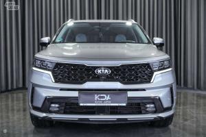 Kia Sorento 2021 in Marijampole, with an engine capacity of 2.20 L and mileage of 92 thousand km for 30950 €, photo 4 on AUTOMOTO.COM.LV