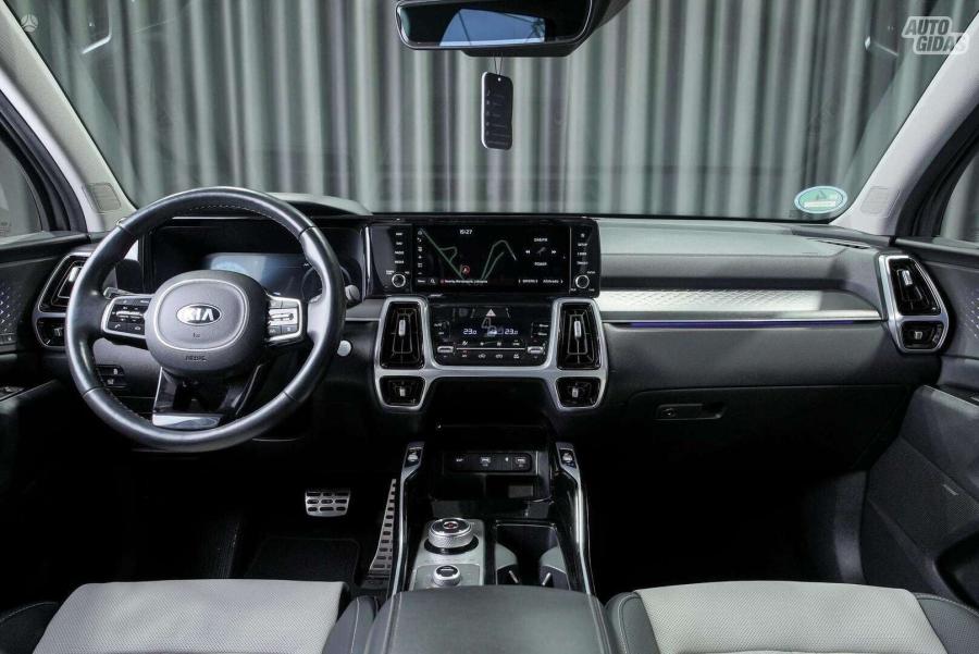 Kia Sorento 2021 in Marijampole, with an engine capacity of 2.20 L and mileage of 92 thousand km for 30950 €, photo 18 on AUTOMOTO.COM.LV