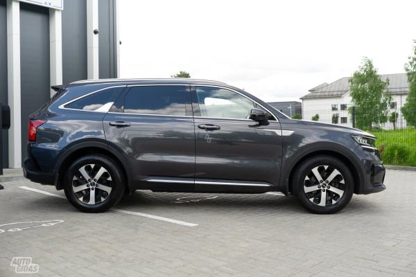 Kia Sorento 2021 in Vilnius, with an engine capacity of 2.20 L and mileage of 183 thousand km for 23900 €, photo 6 on AUTOMOTO.COM.LV