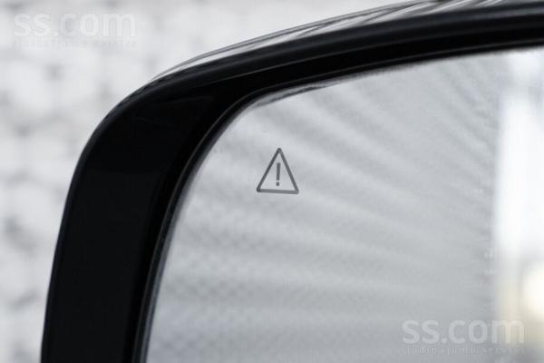 Kia Sorento 2021 in Riga, with an engine capacity of 2.20 L and mileage of 144 thousand km for 26900 €, photo 7 on AUTOMOTO.COM.LV