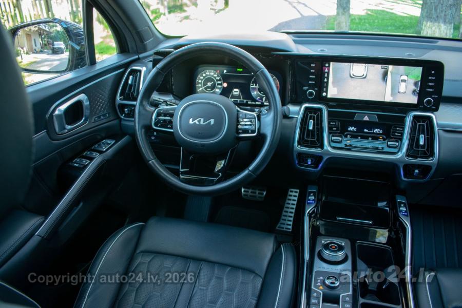 Kia Sorento 2022 in Tallinn, with an engine capacity of 2.20 L and mileage of 79 thousand km for 41900 €, photo 4 on AUTOMOTO.COM.LV