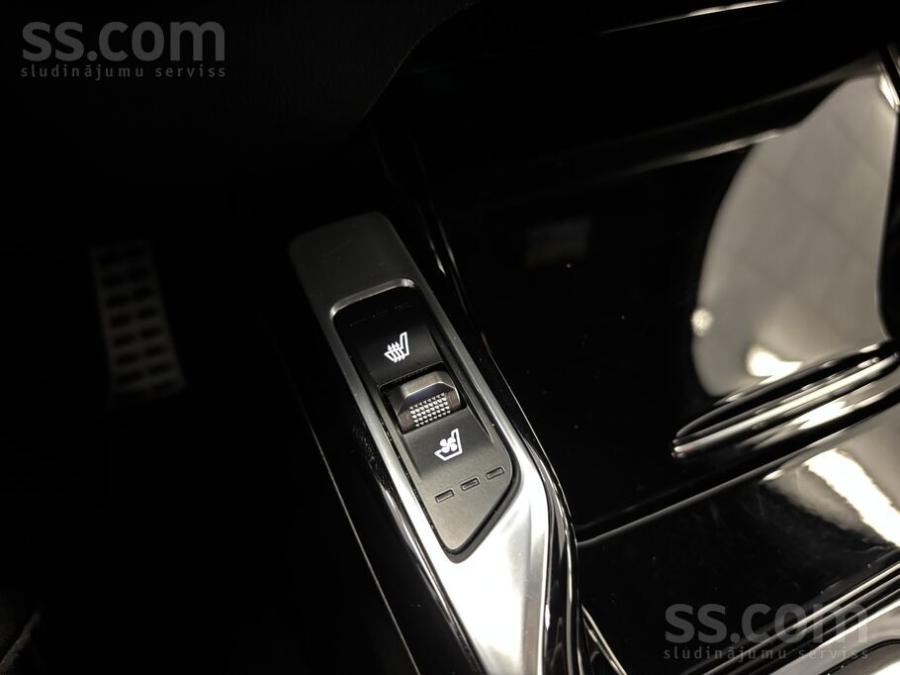 Kia Sorento 2026 Rīga, ar dzinēja tilpumu 2.20 L un nobraukumu 18 tūkst. km par 54900 €, foto 25 vietnē AUTOMOTO.COM.LV