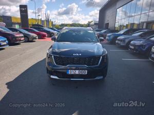 Kia Sorento 2026 Tallina, ar dzinēja tilpumu 2.20 L un nobraukumu 8 tūkst. km par 61800 €, foto 3 vietnē AUTOMOTO.COM.LV
