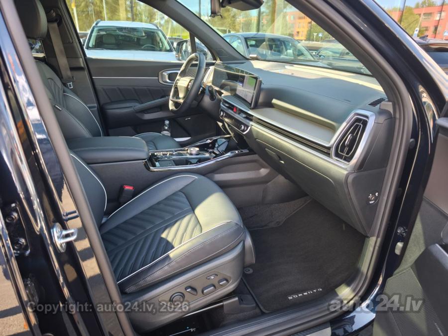 Kia Sorento 2026 Tallina, ar dzinēja tilpumu 2.20 L un nobraukumu 8 tūkst. km par 61800 €, foto 8 vietnē AUTOMOTO.COM.LV