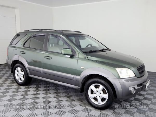 Зеленый Киа Соренто 2004 в Таллин, объемом двигателя 2.50 л и пробегом 298 тыс. км за 2499 €, фото 1 на AUTOMOTO.COM.LV