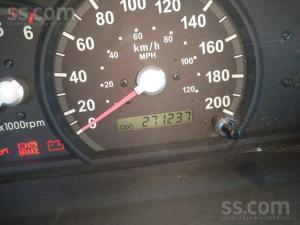 Green Kia Sorento 2006 in Riga, with an engine capacity of 2.50 L and mileage of 271 thousand km for 2250 €, photo 10 on AUTOMOTO.COM.LV