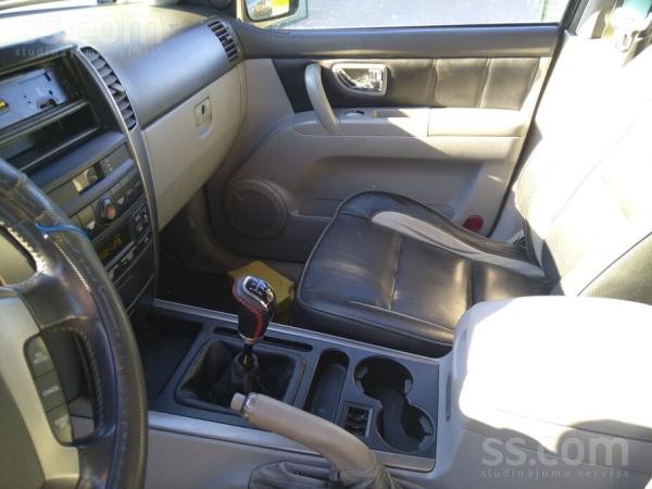 Zaļš Kia Sorento 2006 Rīga, ar dzinēja tilpumu 2.50 L un nobraukumu 271 tūkst. km par 2250 €, foto 4 vietnē AUTOMOTO.COM.LV