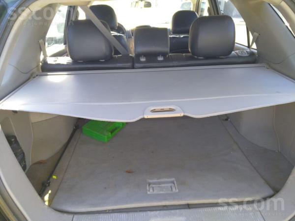 Zaļš Kia Sorento 2006 Rīga, ar dzinēja tilpumu 2.50 L un nobraukumu 271 tūkst. km par 2250 €, foto 7 vietnē AUTOMOTO.COM.LV