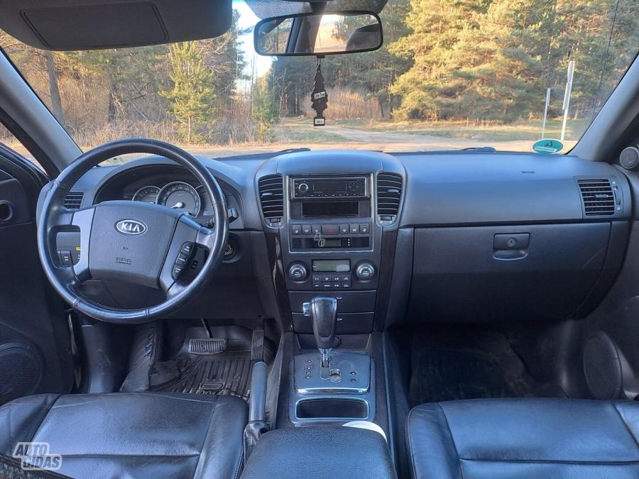 Zaļš Kia Sorento 2007 Klaipėda, ar dzinēja tilpumu 2.50 L un nobraukumu 209 tūkst. km par 2500 €, foto 12 vietnē AUTOMOTO.COM.LV
