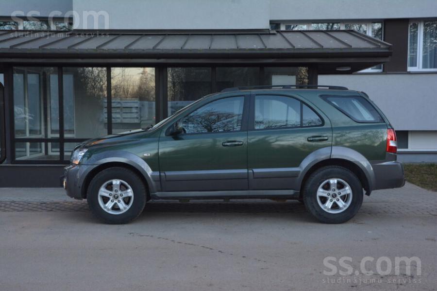 Zaļš Kia Sorento 2007 Rīga, ar dzinēja tilpumu 2.50 L un nobraukumu 205 tūkst. km par 2900 €, foto 6 vietnē AUTOMOTO.COM.LV