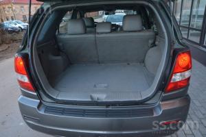 Zaļš Kia Sorento 2007 Rīga, ar dzinēja tilpumu 2.50 L un nobraukumu 205 tūkst. km par 2900 €, foto 23 vietnē AUTOMOTO.COM.LV