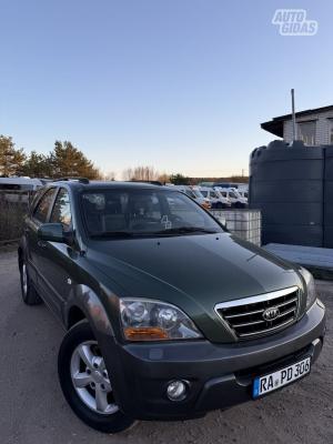 Green Kia Sorento 2009 in Prienai, with an engine capacity of 2.50 L and mileage of 269 thousand km for 3400 €, photo 7 on AUTOMOTO.COM.LV