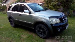 Pelēks Kia Sorento 2003 Preiļi, ar dzinēja tilpumu 2.50 L un nobraukumu 375 tūkst. km par 2200 €, foto 4 vietnē AUTOMOTO.COM.LV