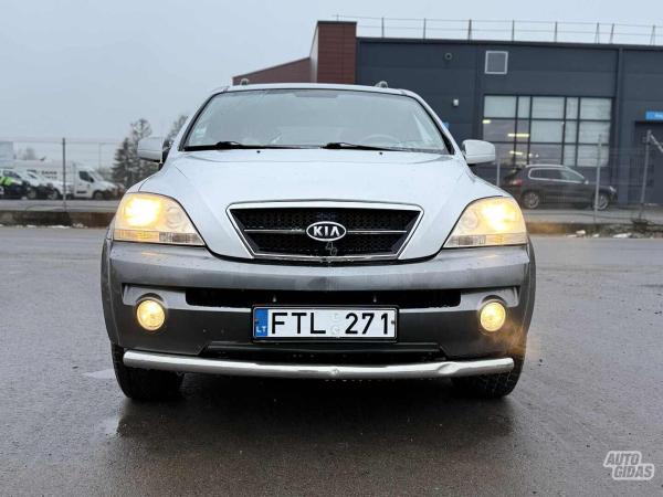 Pelēks Kia Sorento 2004 Šilutė, ar dzinēja tilpumu 3.50 L un nobraukumu 220 tūkst. km par 2450 €, foto 6 vietnē AUTOMOTO.COM.LV
