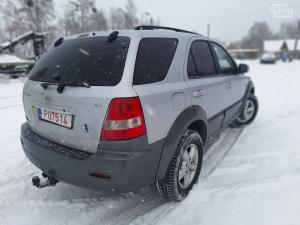 Pelēks Kia Sorento 2004 Prienai, ar dzinēja tilpumu 2.50 L un nobraukumu 300 tūkst. km par 2350 €, foto 6 vietnē AUTOMOTO.COM.LV