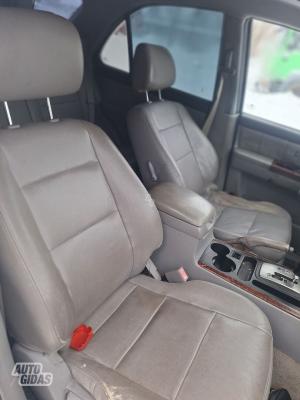 Pelēks Kia Sorento 2004 Prienai, ar dzinēja tilpumu 2.50 L un nobraukumu 300 tūkst. km par 2350 €, foto 9 vietnē AUTOMOTO.COM.LV