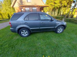 Pelēks Kia Sorento 2004 Šilutė, ar dzinēja tilpumu 2.50 L un nobraukumu 263 tūkst. km par 2050 €, foto 3 vietnē AUTOMOTO.COM.LV
