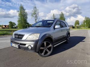 Серый Киа Соренто 2005 в Елгава, объемом двигателя 2.50 л и пробегом 259 тыс. км за 2350 €, фото  на AUTOMOTO.COM.LV