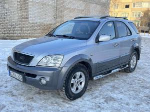 Grey Kia Sorento 2006 in Ukmerge, with an engine capacity of 2.50 L and mileage of 350 thousand km for 1350 €, photo  on AUTOMOTO.COM.LV
