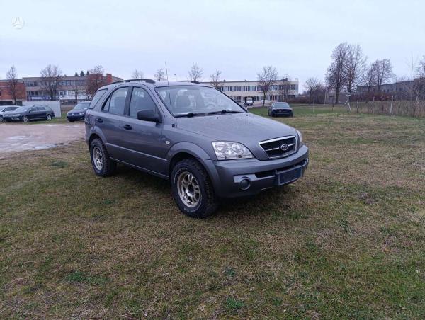 Pelēks Kia Sorento 2006 Šilutė, ar dzinēja tilpumu 2.50 L un nobraukumu 26 tūkst. km par 2700 €, foto 2 vietnē AUTOMOTO.COM.LV