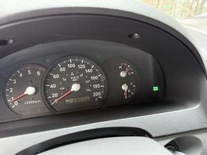 Grey Kia Sorento 2006 in Prienai, with an engine capacity of 2.50 L and mileage of 234 thousand km for 2650 €, photo 25 on AUTOMOTO.COM.LV