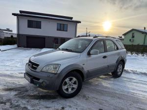 Pelēks Kia Sorento 2006 Kauņa, ar dzinēja tilpumu 2.50 L un nobraukumu 300 tūkst. km par 1600 €, foto  vietnē AUTOMOTO.COM.LV