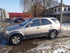 Pelēks Kia Sorento 2006 Kauņa, ar dzinēja tilpumu 2.50 L un nobraukumu 350 tūkst. km par 1600 €, foto 3 vietnē AUTOMOTO.COM.LV