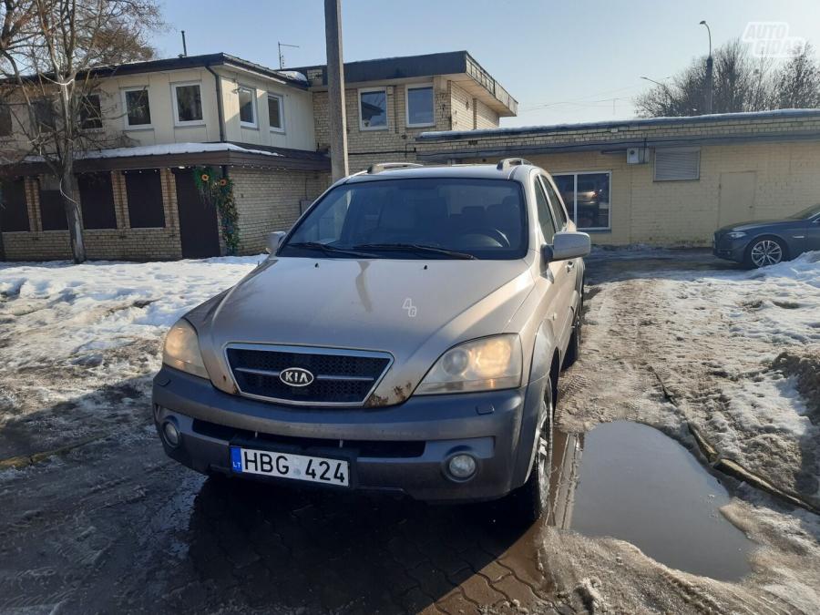 Pelēks Kia Sorento 2006 Kauņa, ar dzinēja tilpumu 2.50 L un nobraukumu 350 tūkst. km par 1600 €, foto 5 vietnē AUTOMOTO.COM.LV