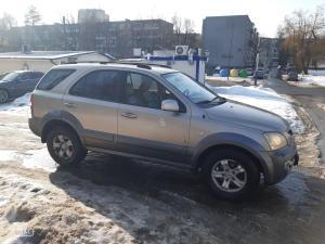 Pelēks Kia Sorento 2006 Kauņa, ar dzinēja tilpumu 2.50 L un nobraukumu 350 tūkst. km par 1600 €, foto 7 vietnē AUTOMOTO.COM.LV