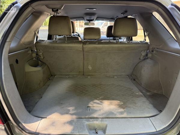 Grey Kia Sorento 2006 in Prienai, with an engine capacity of 2.50 L and mileage of 210 thousand km for 2500 €, photo 10 on AUTOMOTO.COM.LV