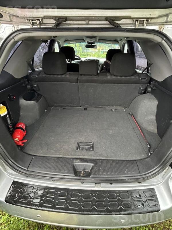 Серый Киа Соренто 2006 в Даугавпилс, объемом двигателя 2.50 л и пробегом 211 тыс. км за 2300 €, фото 10 на AUTOMOTO.COM.LV
