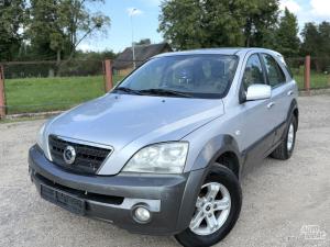 Grey Kia Sorento 2006 in Prienai, with an engine capacity of 2.50 L and mileage of 270 thousand km for 2400 €, photo  on AUTOMOTO.COM.LV