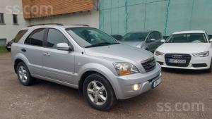 Grey Kia Sorento 2006 in Daugavpils, with an engine capacity of 2.50 L and mileage of 0 thousand km for 3000 €, photo 5 on AUTOMOTO.COM.LV
