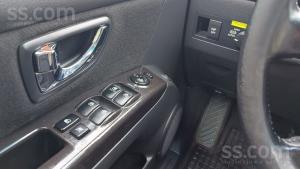 Grey Kia Sorento 2006 in Daugavpils, with an engine capacity of 2.50 L and mileage of 0 thousand km for 3000 €, photo 12 on AUTOMOTO.COM.LV