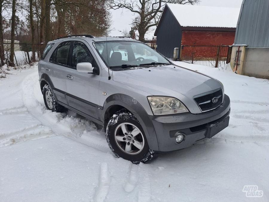 Pelēks Kia Sorento 2007 Prienai, ar dzinēja tilpumu 2.50 L un nobraukumu 266 tūkst. km par 2250 €, foto 1 vietnē AUTOMOTO.COM.LV