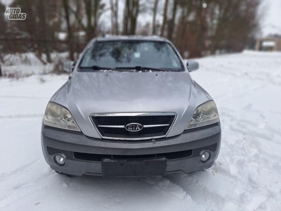 Pelēks Kia Sorento 2007 Prienai, ar dzinēja tilpumu 2.50 L un nobraukumu 266 tūkst. km par 2250 €, foto 15 vietnē AUTOMOTO.COM.LV