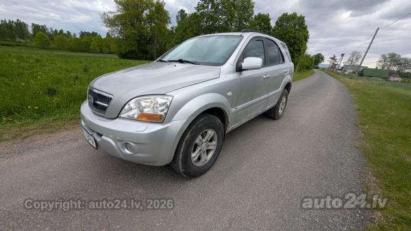 Pelēks Kia Sorento 2007 Jegeva, ar dzinēja tilpumu 2.50 L un nobraukumu 0 tūkst. km par 1250 €, foto 1 vietnē AUTOMOTO.COM.LV