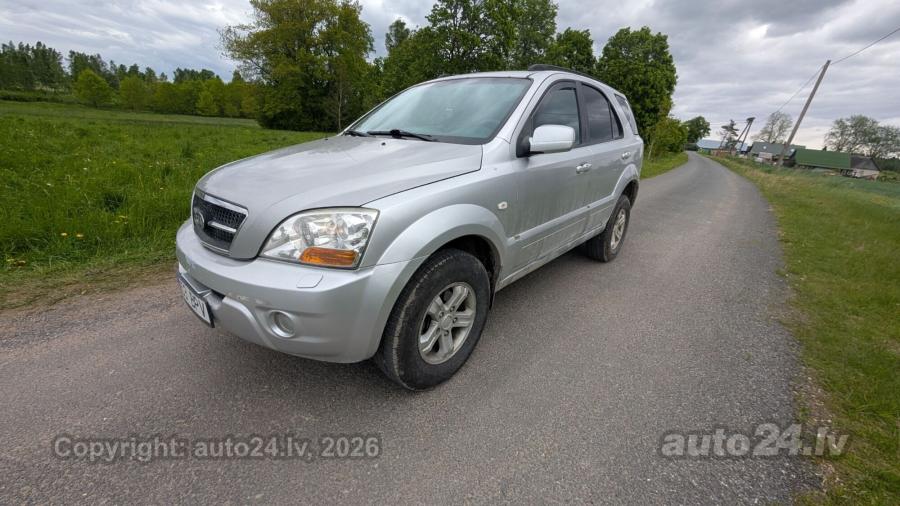 Pelēks Kia Sorento 2007 Jegeva, ar dzinēja tilpumu 2.50 L un nobraukumu 0 tūkst. km par 1250 €, foto 1 vietnē AUTOMOTO.COM.LV
