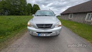 Pelēks Kia Sorento 2007 Jegeva, ar dzinēja tilpumu 2.50 L un nobraukumu 0 tūkst. km par 1250 €, foto 3 vietnē AUTOMOTO.COM.LV