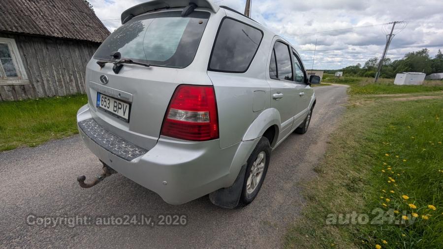 Pelēks Kia Sorento 2007 Jegeva, ar dzinēja tilpumu 2.50 L un nobraukumu 0 tūkst. km par 1250 €, foto 7 vietnē AUTOMOTO.COM.LV