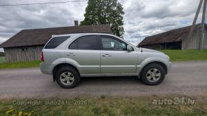 Pelēks Kia Sorento 2007 Jegeva, ar dzinēja tilpumu 2.50 L un nobraukumu 0 tūkst. km par 1250 €, foto 8 vietnē AUTOMOTO.COM.LV