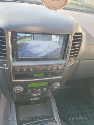 Grey Kia Sorento 2007 in Rakvere, with an engine capacity of 2.50 L and mileage of 357 thousand km for 3498 €, photo 11 on AUTOMOTO.COM.LV