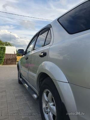 Grey Kia Sorento 2007 in Rakvere, with an engine capacity of 2.50 L and mileage of 357 thousand km for 3498 €, photo 21 on AUTOMOTO.COM.LV